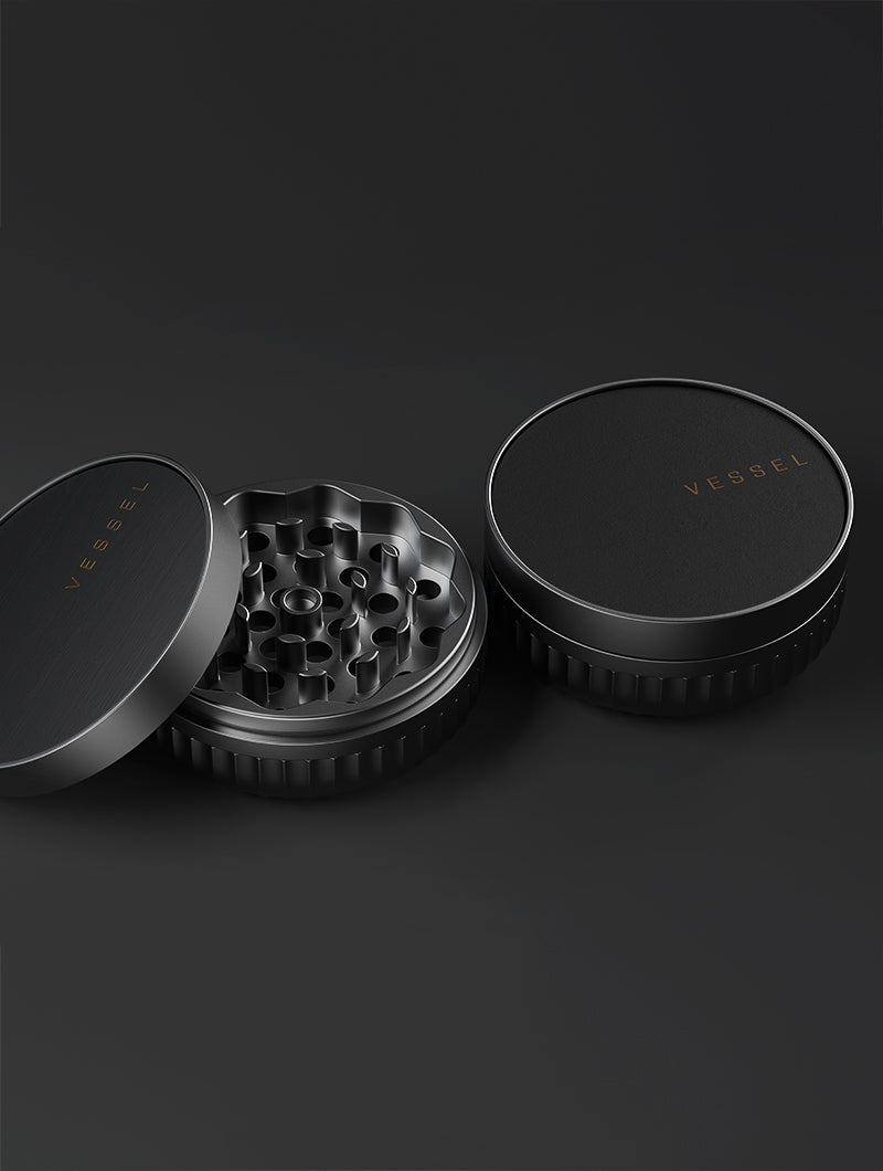 Mill - Walnut. Grinder for dry herb. - Vessel®