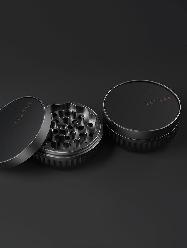 Mill - Walnut. Grinder for dry herb. - Vessel®